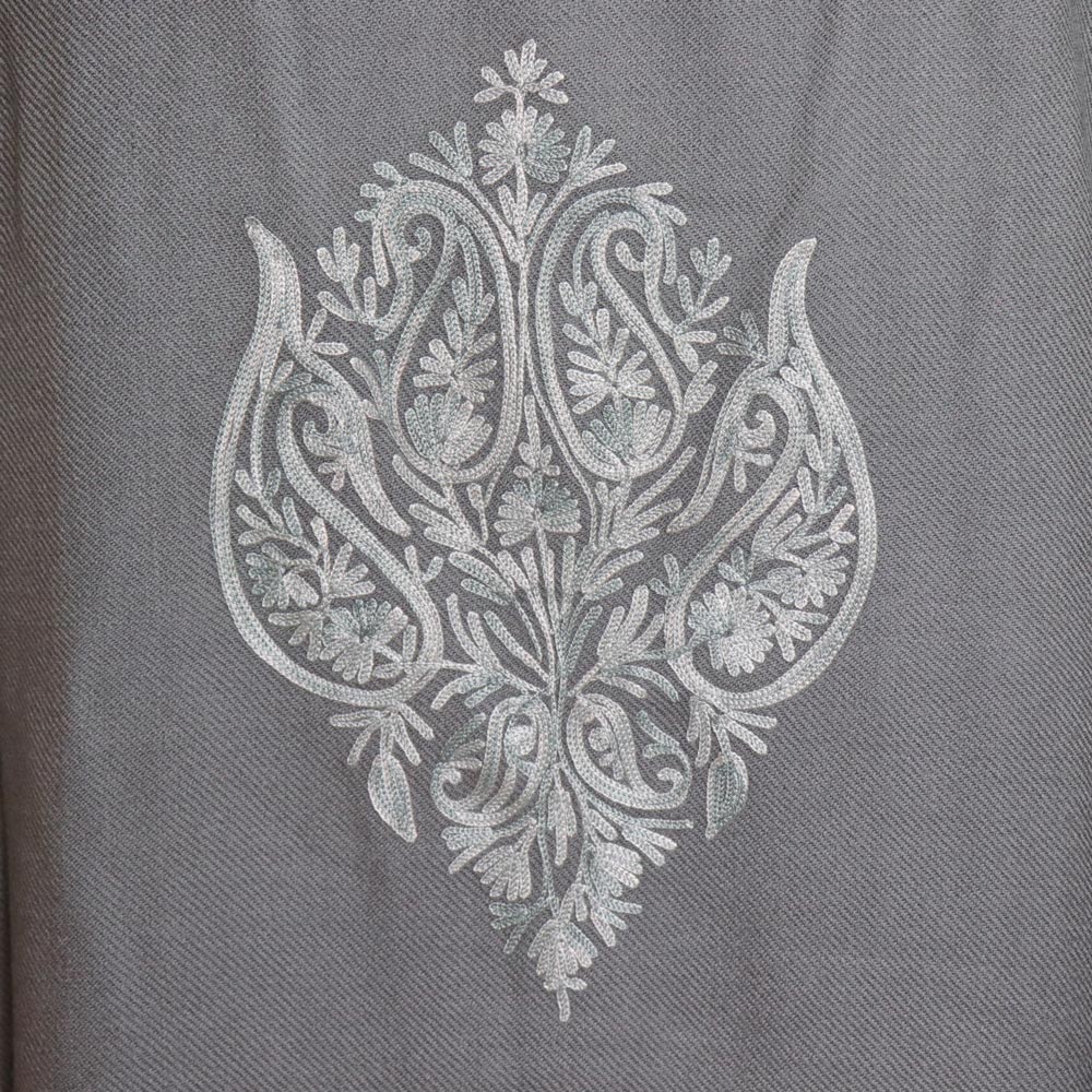 Gown with Handwork and Lining - Gyawun