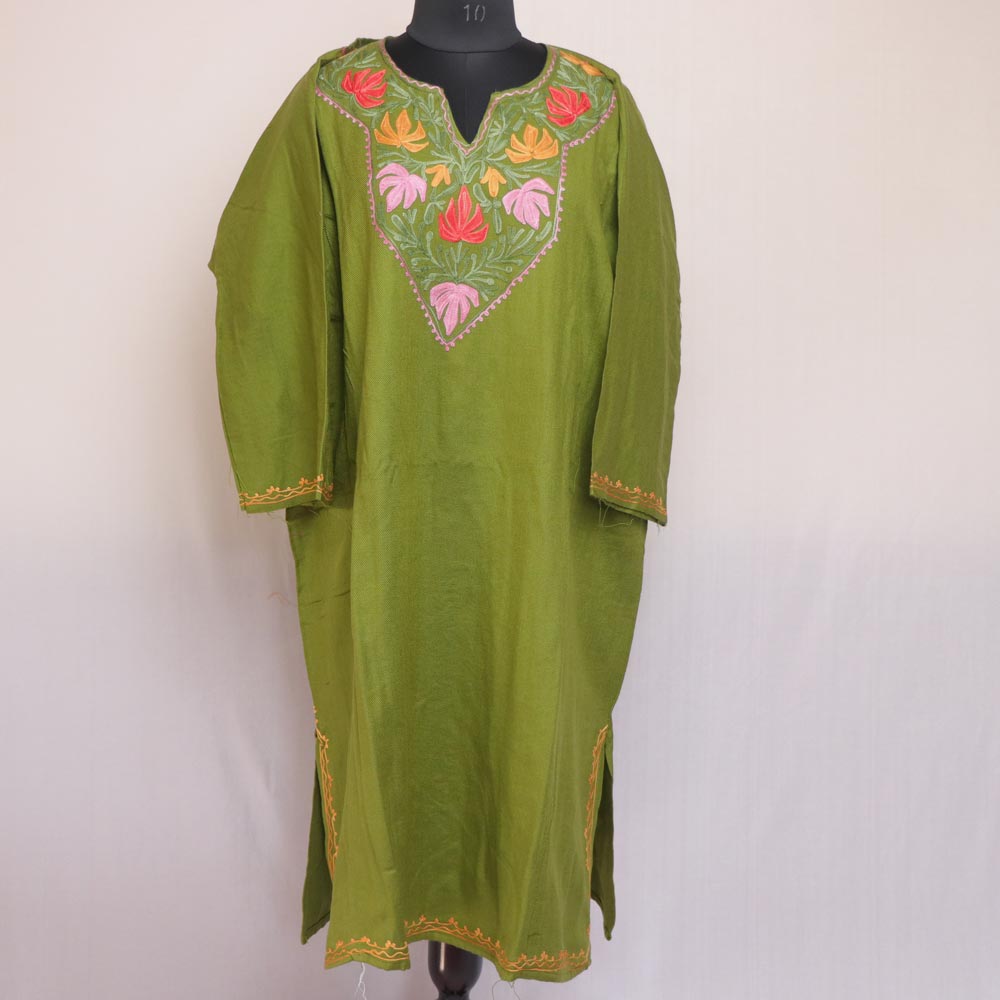 Olive Green Nigaro Kashmiri Winter Aari Pheran - Gyawun
