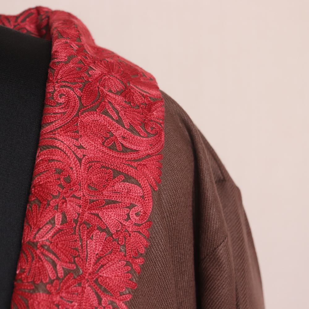 Brown Wazul Men Bathrobe Gown with Ari Embroidery - Gyawun