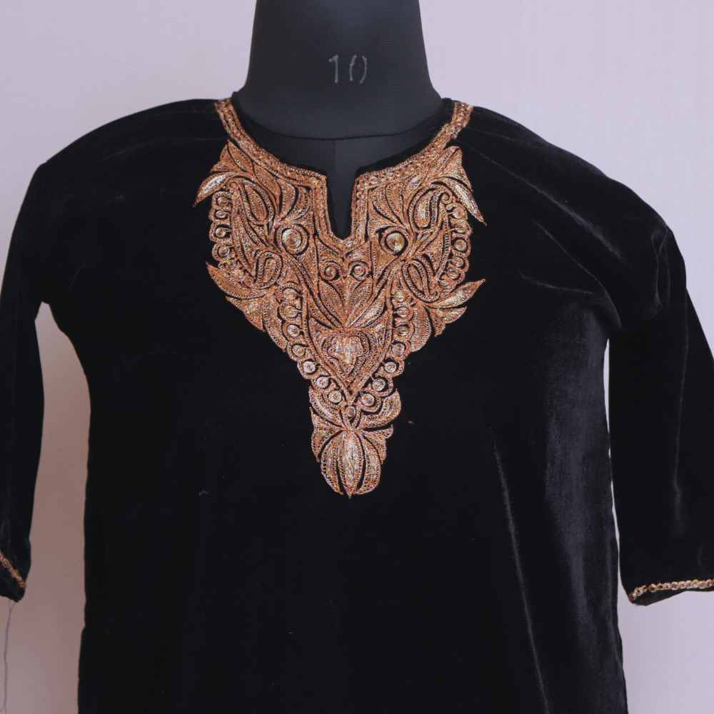 Black Maryam Traditional Kashmiri Girls Velvet Pheran L30 - Gyawun