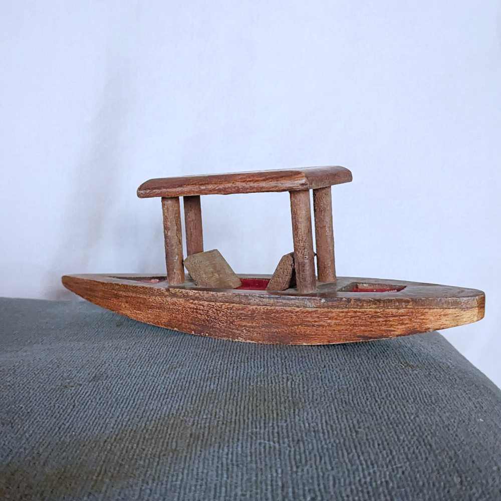 Kashmiri Wooden Shikara Boat - Gyawun