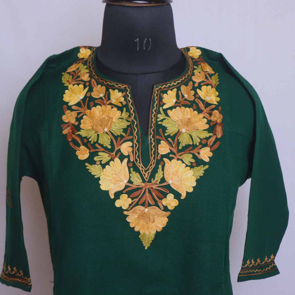 Sabz Beenish Kashmiri Girls Short Pheran With Aari Embroidery (L28 ...