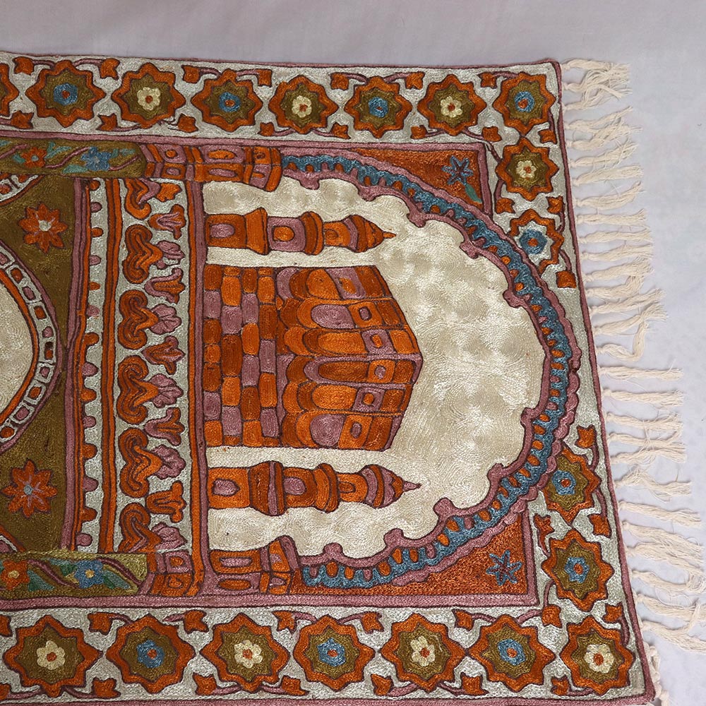 Handmade Kashmiri Chain Stitch Janamaz Prayer Rug - Gyawun