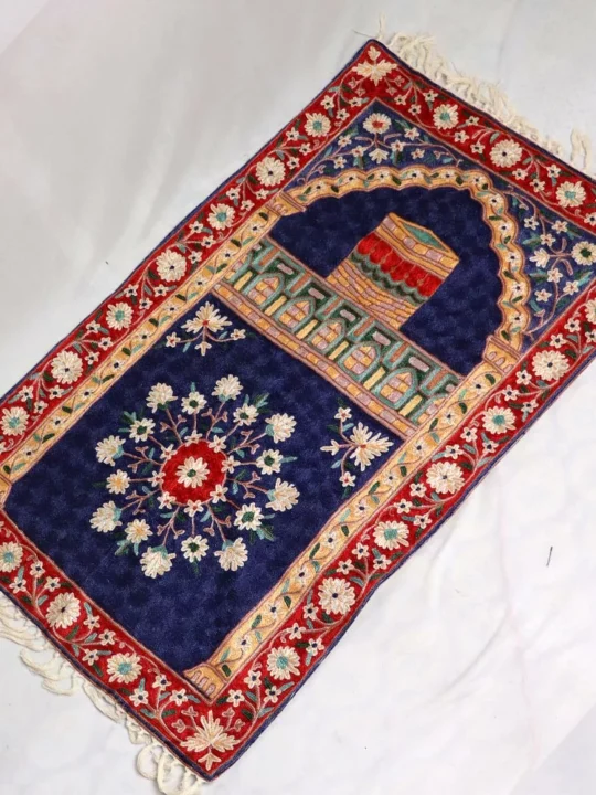 Kashmiri Chain Stitch Best Quality Janamaz Prayer Mat - Gyawun