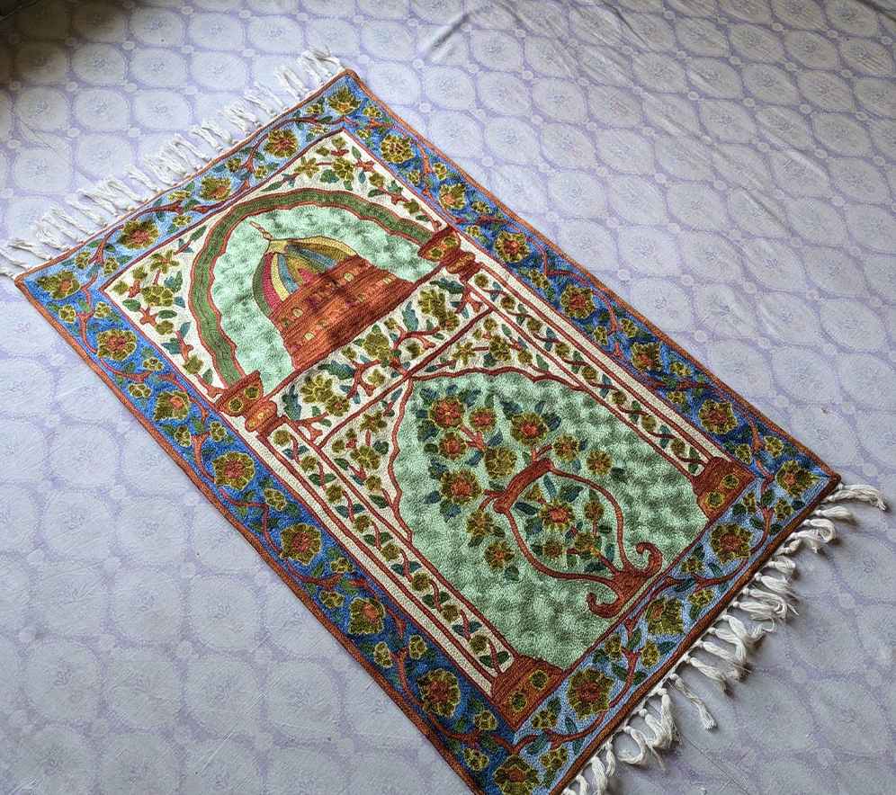 Minaar-i-Kashmiri Handmade Janamaz-Hand Embroidered 3.3x2ft - Gyawun