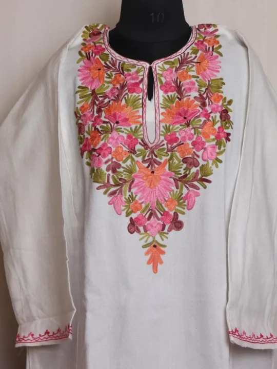 Cashmilon Wool Pheran Navy Blue with Aaram Aari Embroidery - Gyawun