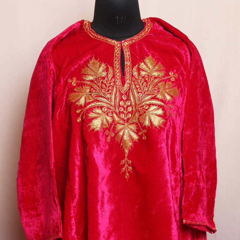 Pink Makhmal Pheran with Graceful Tilla Embroidery - Kausar Collection ...