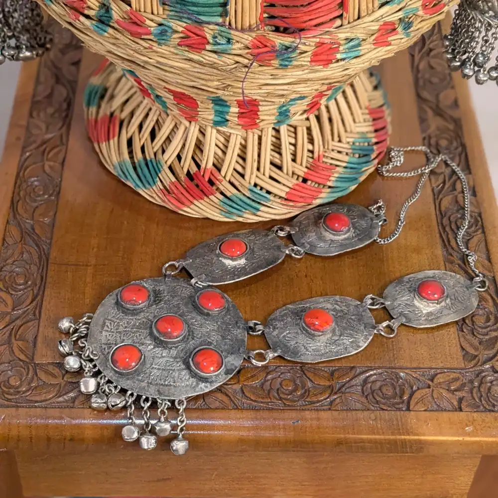 Traditional Kasaba | Kashmiri Headwear Cap with Jewelry - Gyawun