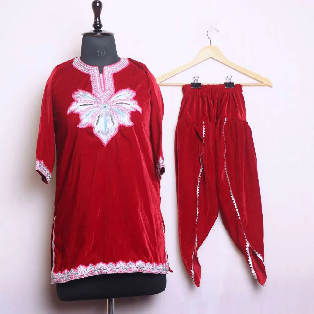 Red Makhmal Kids Tilla Embroidered Set - Nowsher Collection (7-8y) - Gyawun