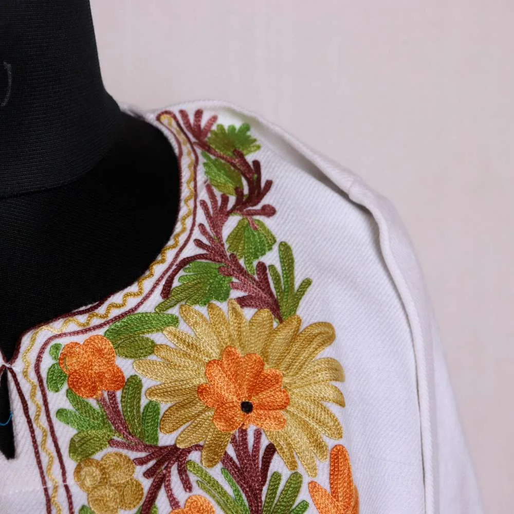 Stunning White Cashmilon Pheran | Feran with Elegant Aari Embroidery ...