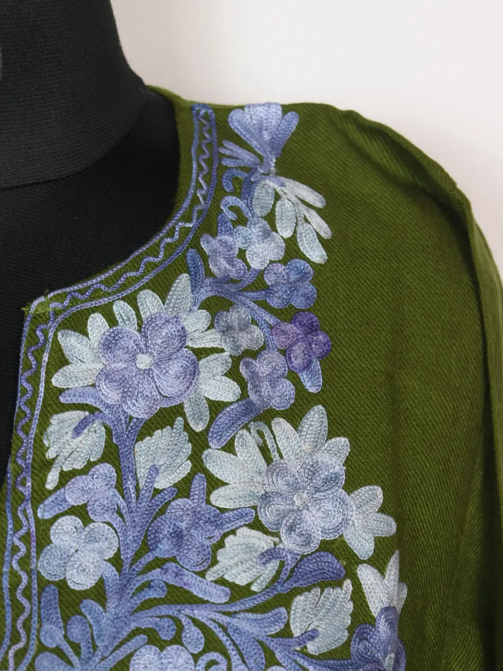 Olive Green Cashmilon Wool Humairah Pheran with Aari Embroidery - Gyawun