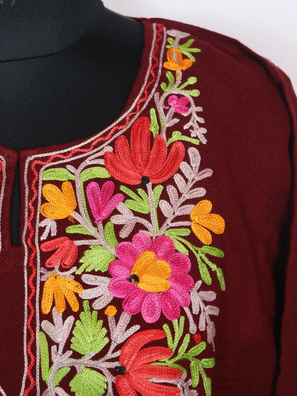 Verinag Maroon Cashmilon Wool Pheran in with Aari Embroidery - Gyawun