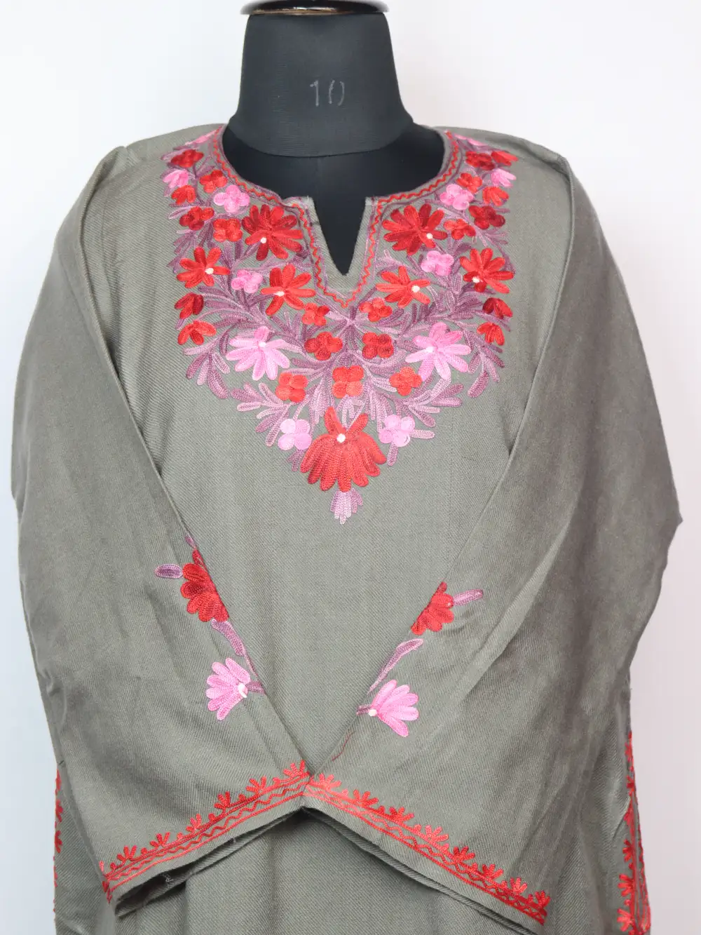 Gulnar Ash Grey 2pc Pheran Set with Aari Work in Cashmilon Wool - Gyawun