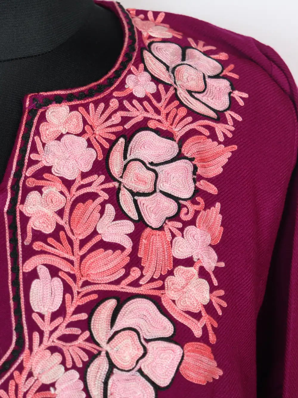 Cashmilon Wool Magenta Pheran with Aari Embroidery Hawal - Gyawun