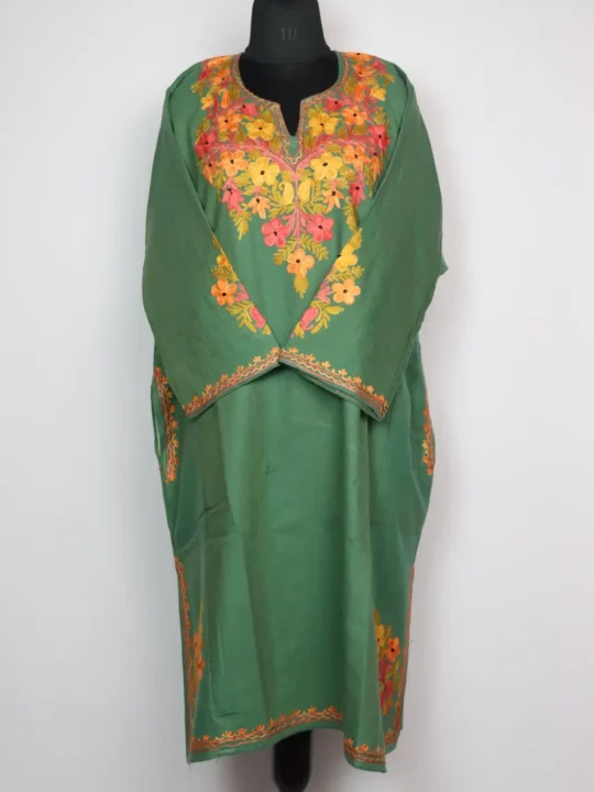 Green Loose Cashmilon Wool Pheran with Front Back Rekhta Aari ...