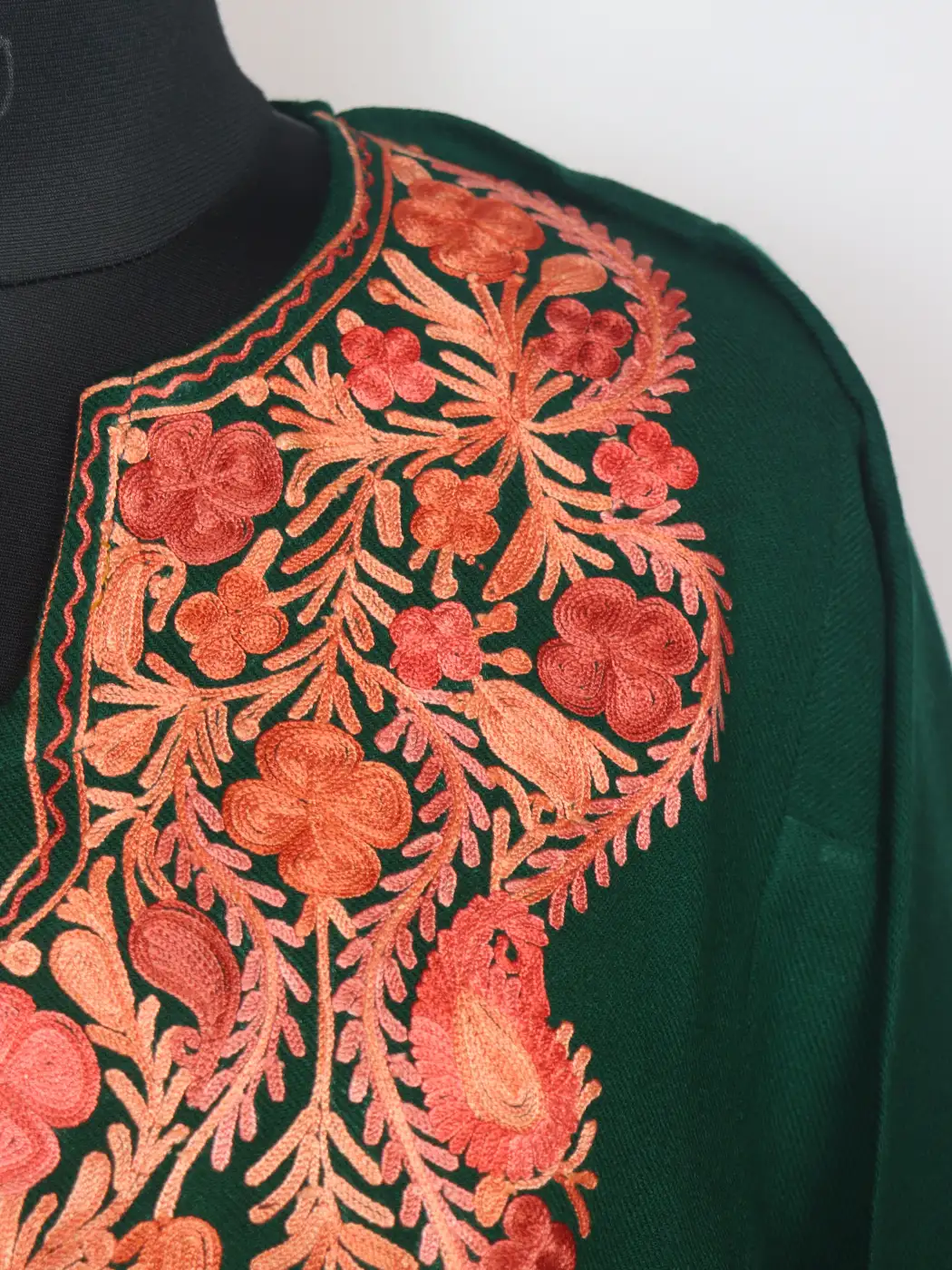 Cashmilon Wool Dark Green Hisab Kashmiri Pheran With Aari Embroidery ...