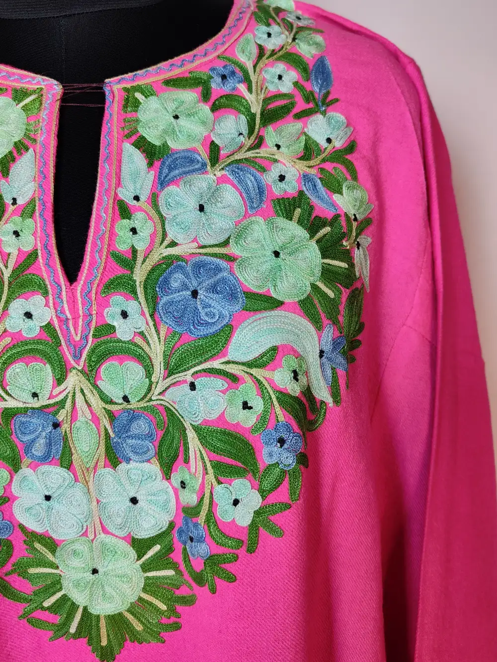 Pink Loose Raffal Wool Pheran with Aari Work Arzoo - Gyawun