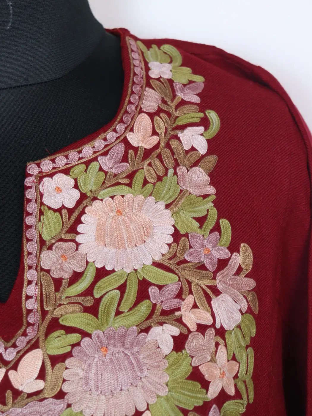 Maroon Raffal Wool Pheran With Aari Embroidery Numa - Gyawun